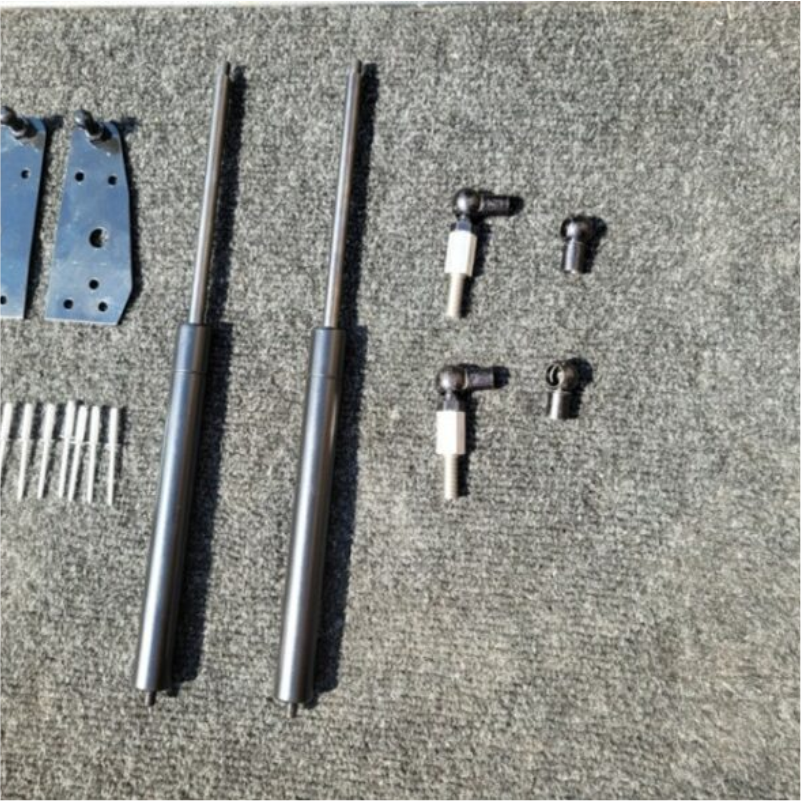 Toyota Land Cruiser 70 Series Bonnet Struts – VanVentures
